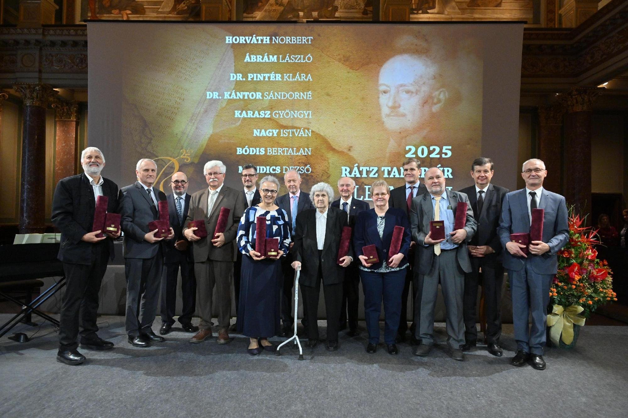 Átadták a 2025. évi Rátz Tanár Úr Életműdíjakat | Weborvos